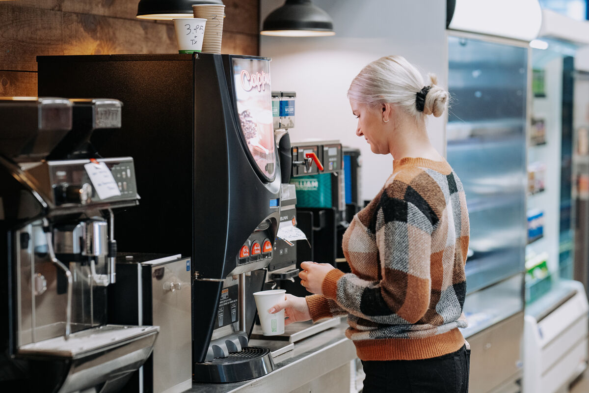 Language Courses in Montréal | LCI Language School