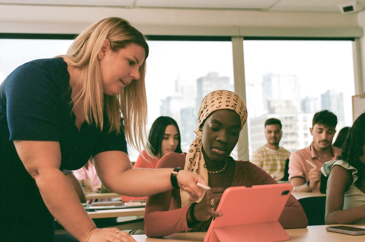 Language Courses in Montréal | LCI Language School