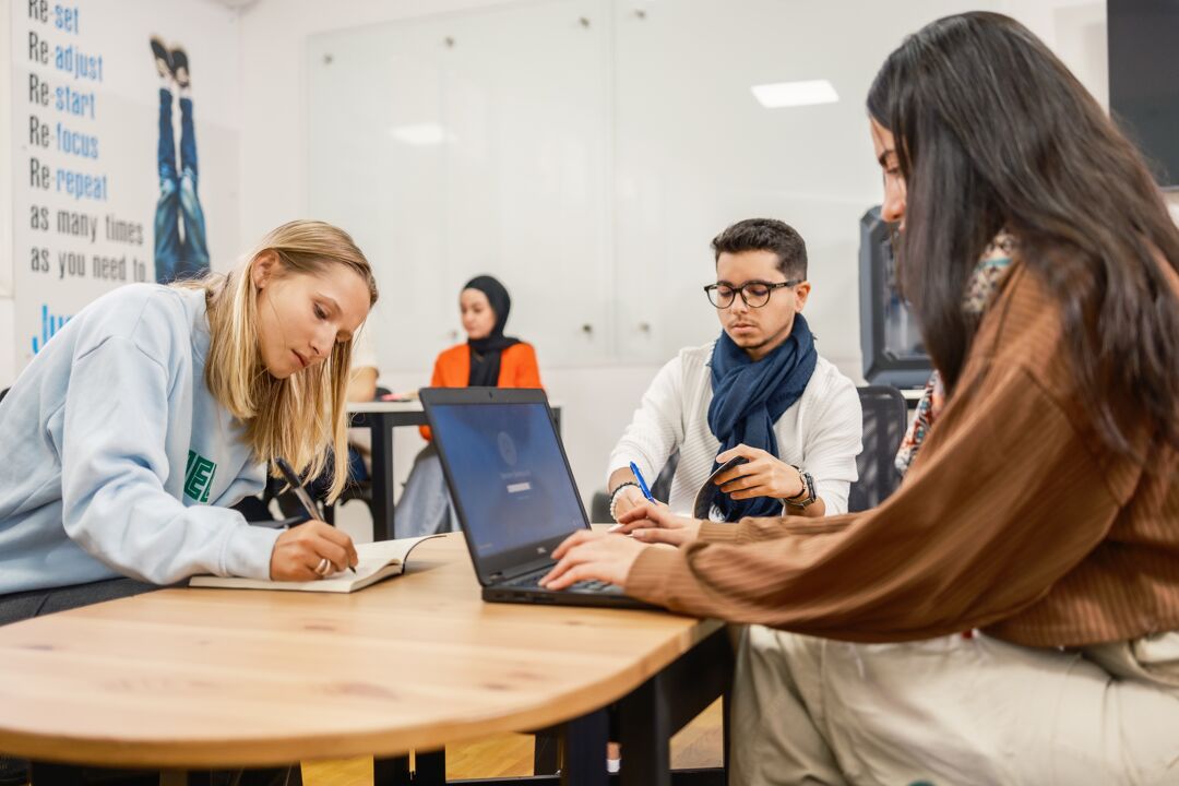 HEM : The first Higher School of Management, Business, and Technology ...